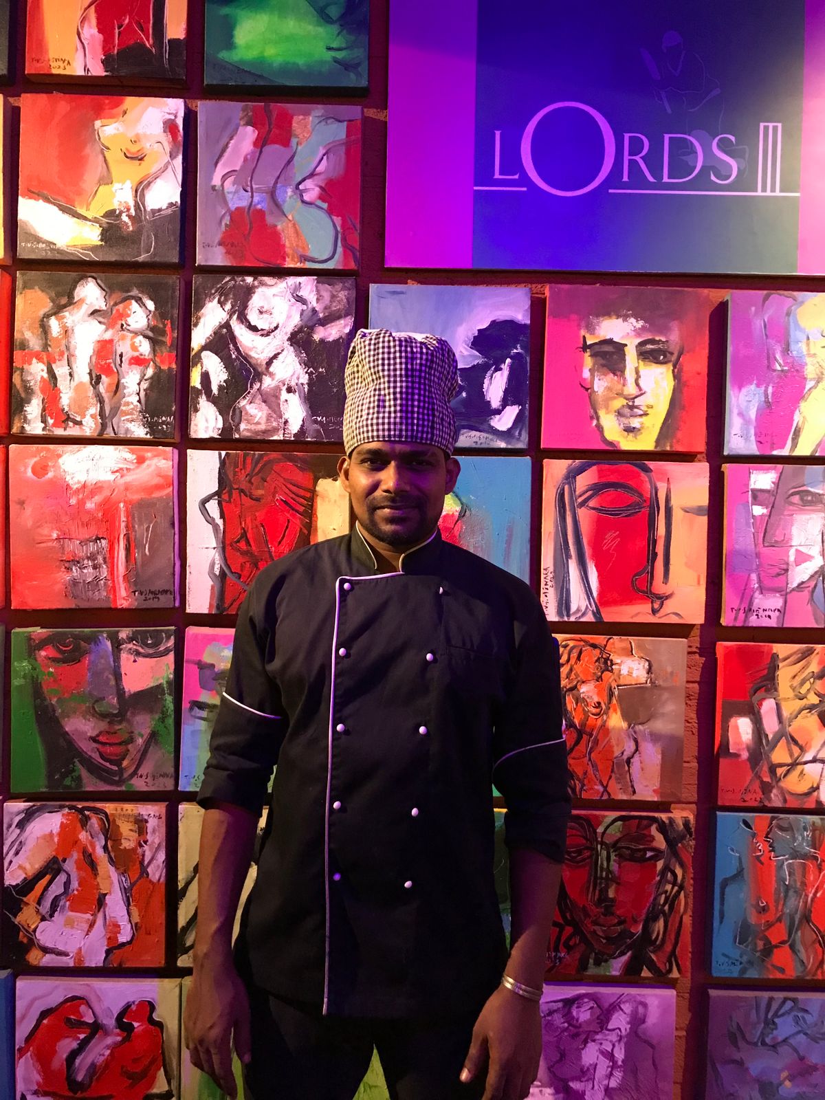 About Us – Lords Restaurant